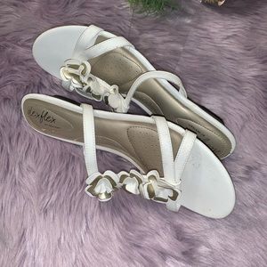 dexflex comfort | Shoes | Dexflex Comfort White Wedge Open Toe Sandal ...